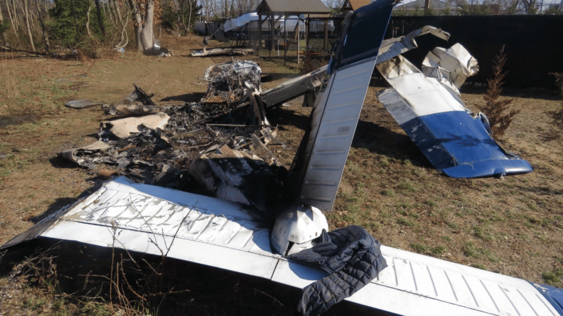 Piper PA-28 Crash: In-Flight Fire Leads to Tragedy