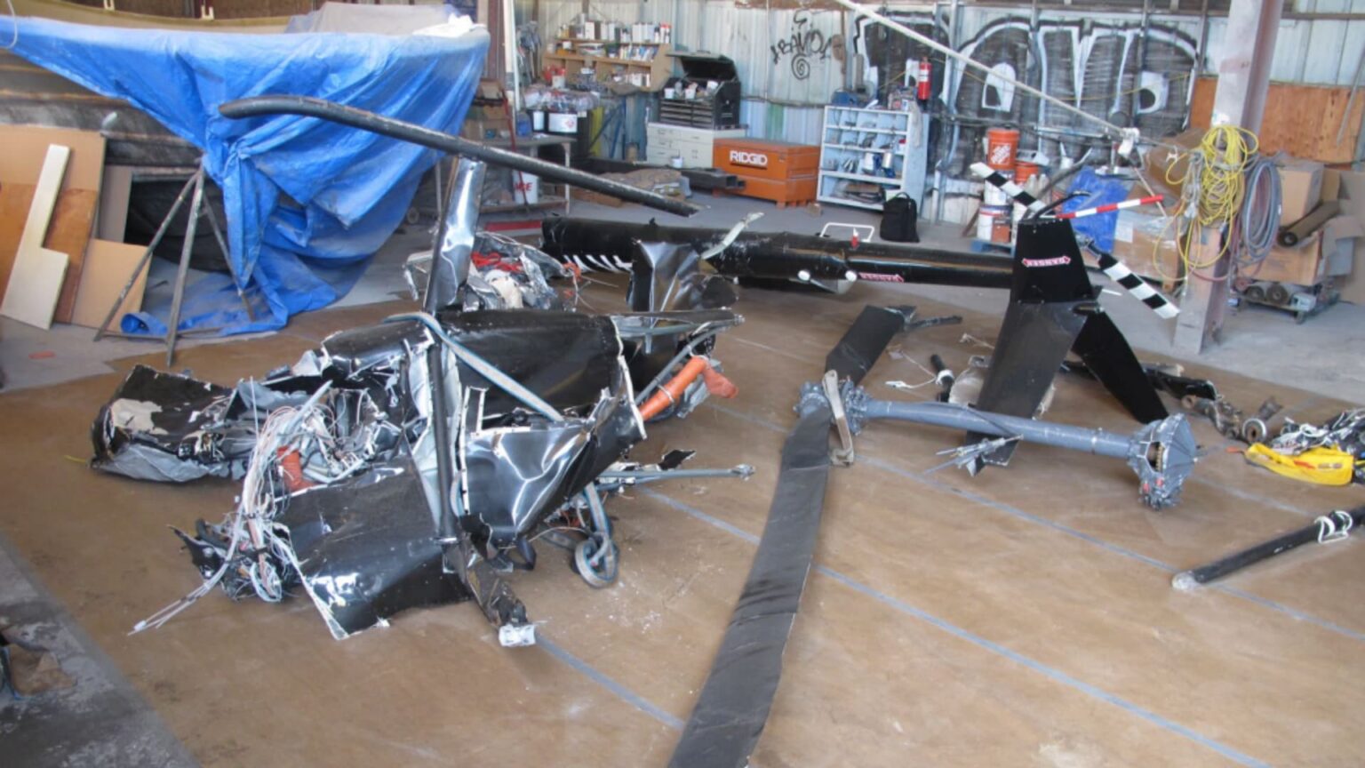 R44 N144KW Crash on July 11, 2024: In-Flight Breakup Over Kauai